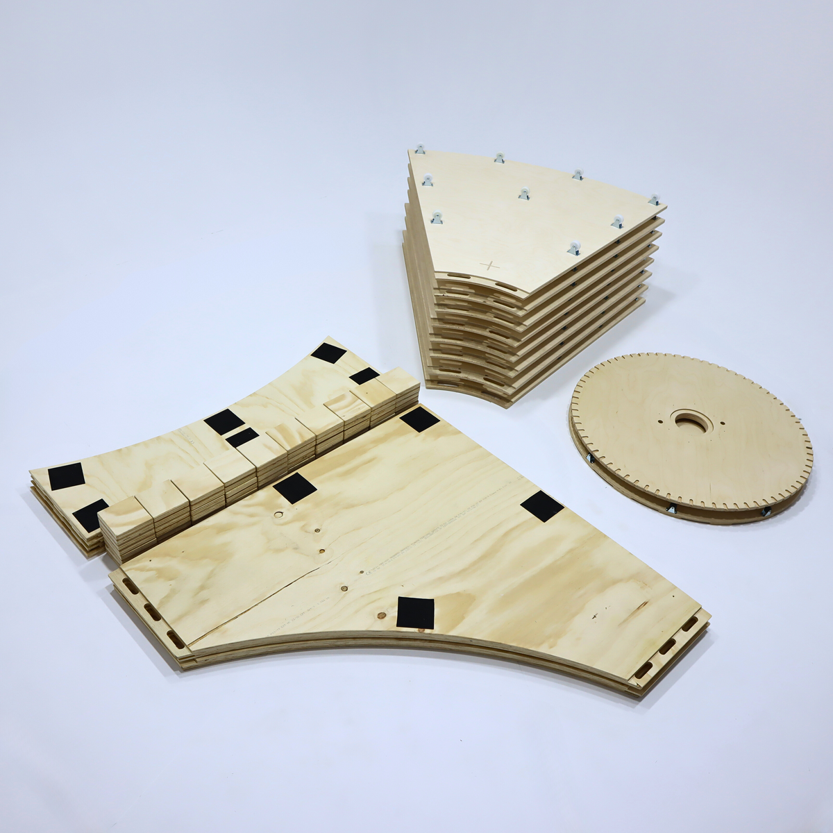 The Rotating Room | Rotating Photography Platform or Trade Show Booth ...